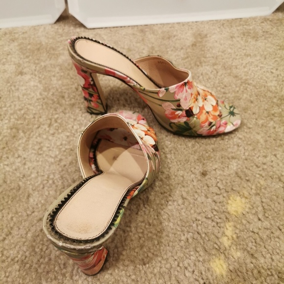 Gucci | Shoes | Very Comfortable Gucci Flowers Sandals High Heels ...